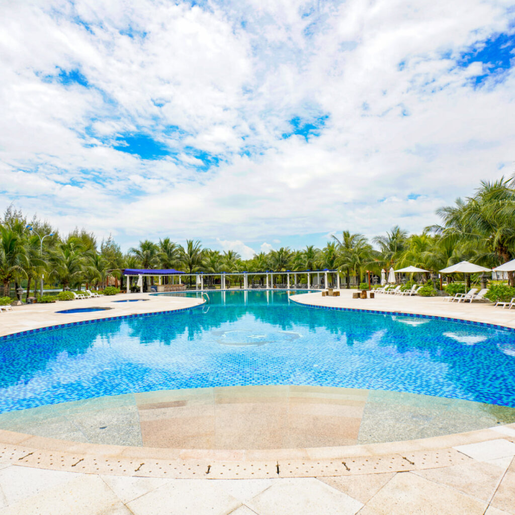 TOUR HỒ TRÀM 2N1Đ RESORT SEAVA 4 SAO